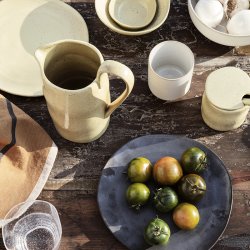 Ferm Living Flow Krukke m/ Låg & Ske Off-White Speckle│Køb nu